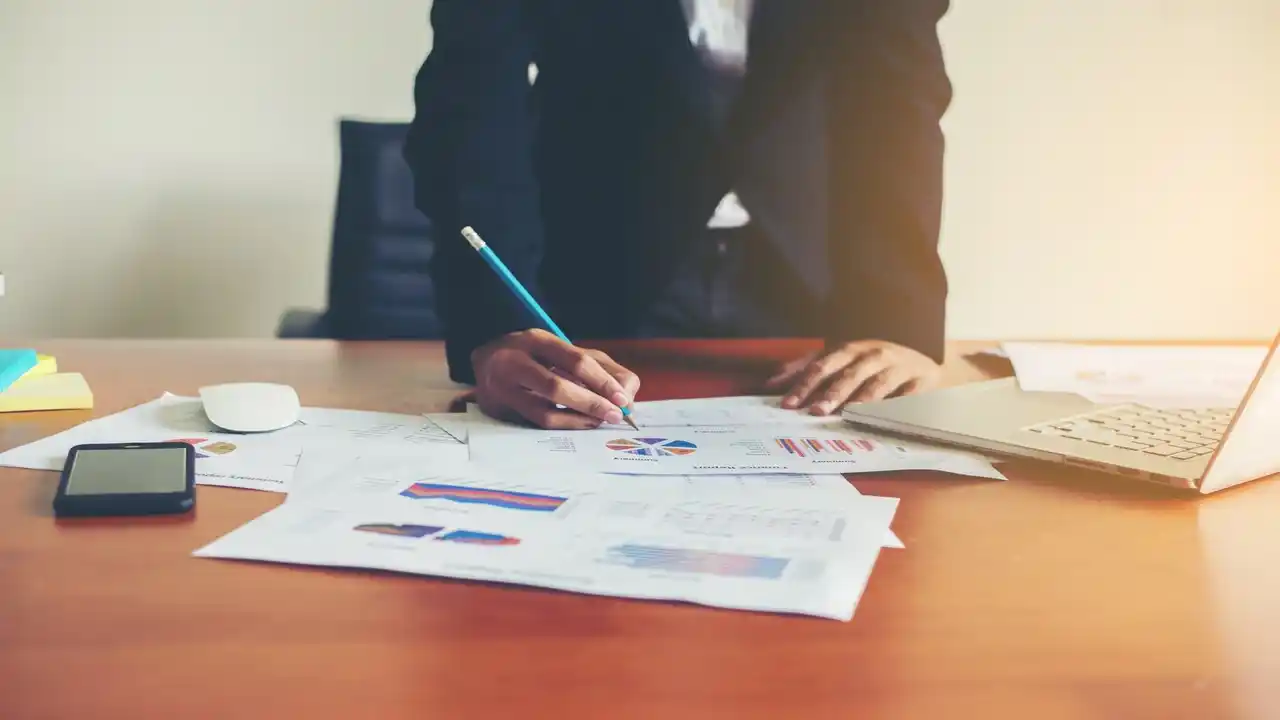 Sources of Financial Management - Personal-E-Finance